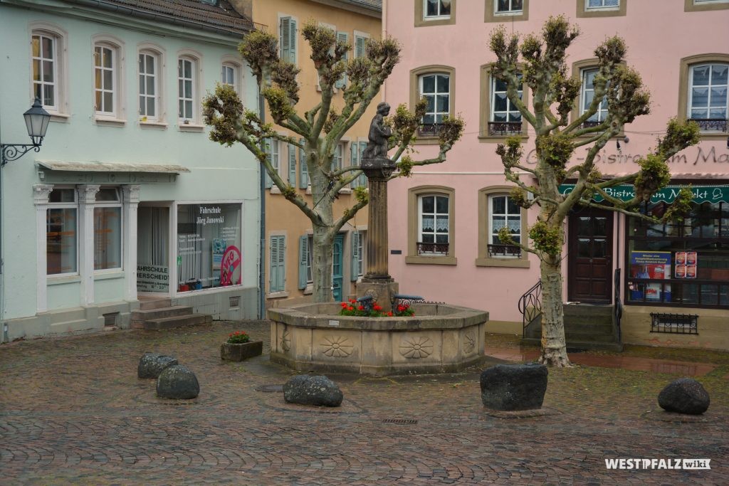 Hutmacherbrunnen in Kusel – Westpfalz Wiki